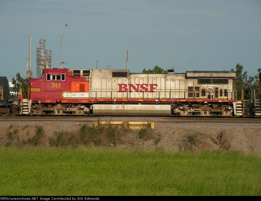 BNSF 741